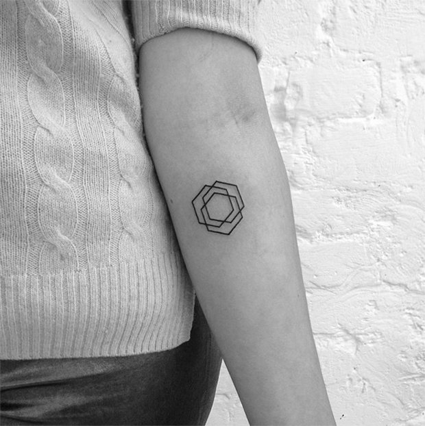 Digimatism: tatuagens neogeométricas inspiradas na tecnologia digital ...