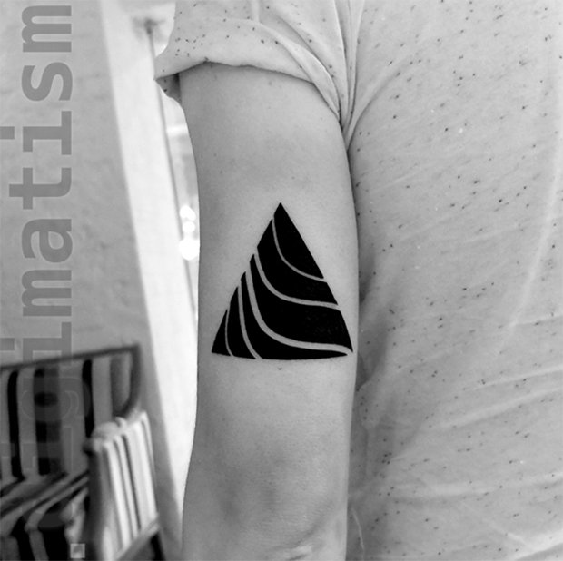 Digimatism: tatuagens neogeométricas inspiradas na tecnologia digital ...