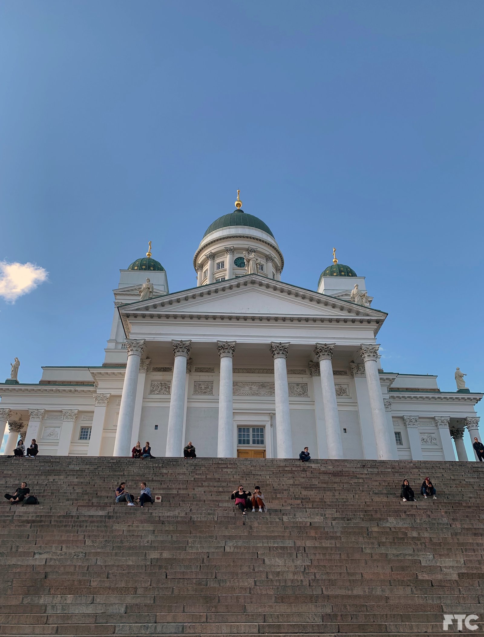 Países Bálticos: Finlândia - 4 igrejas em Helsinki com arquitetura ...